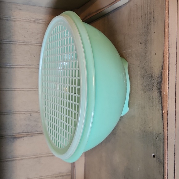 Tupperware | Kitchen | Vintage Large Tupperware Colander With Lid ...